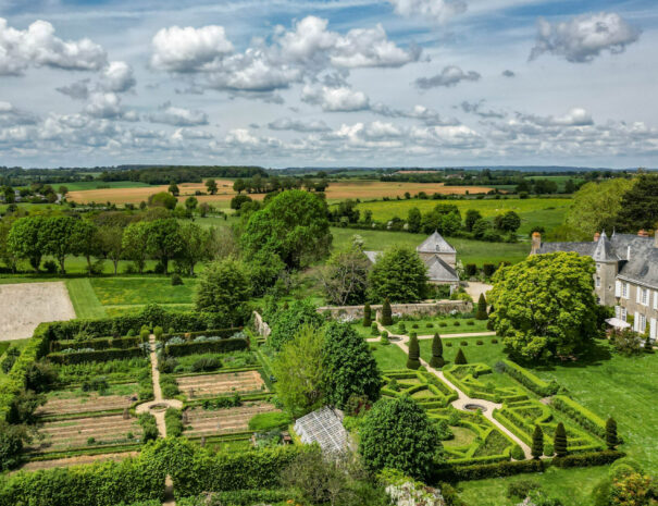 Le Manoir de la Massonnière - Gîtes et jardins de prestige